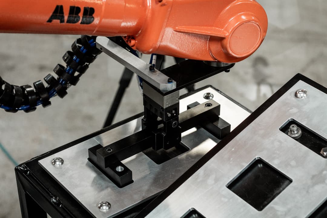 ABB Robot Training | Programming, Operations, Maintenance